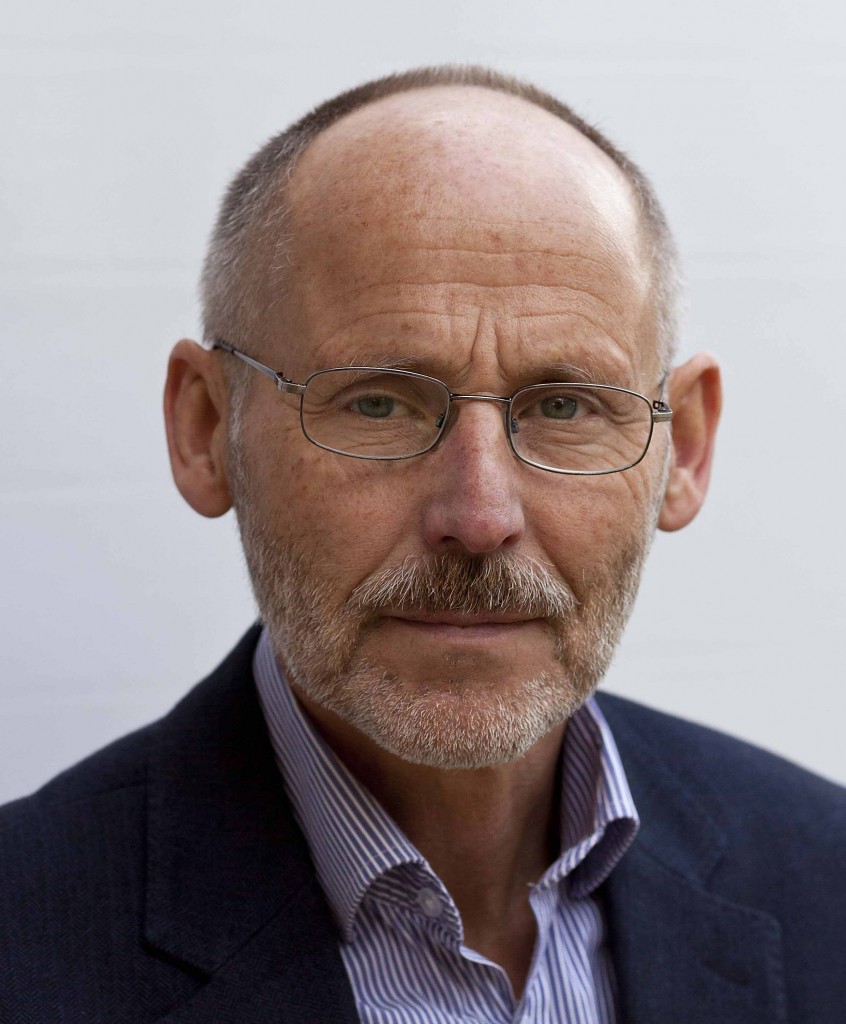 Två skolkommissioner – liknande problem – men helt olika lösningar ...